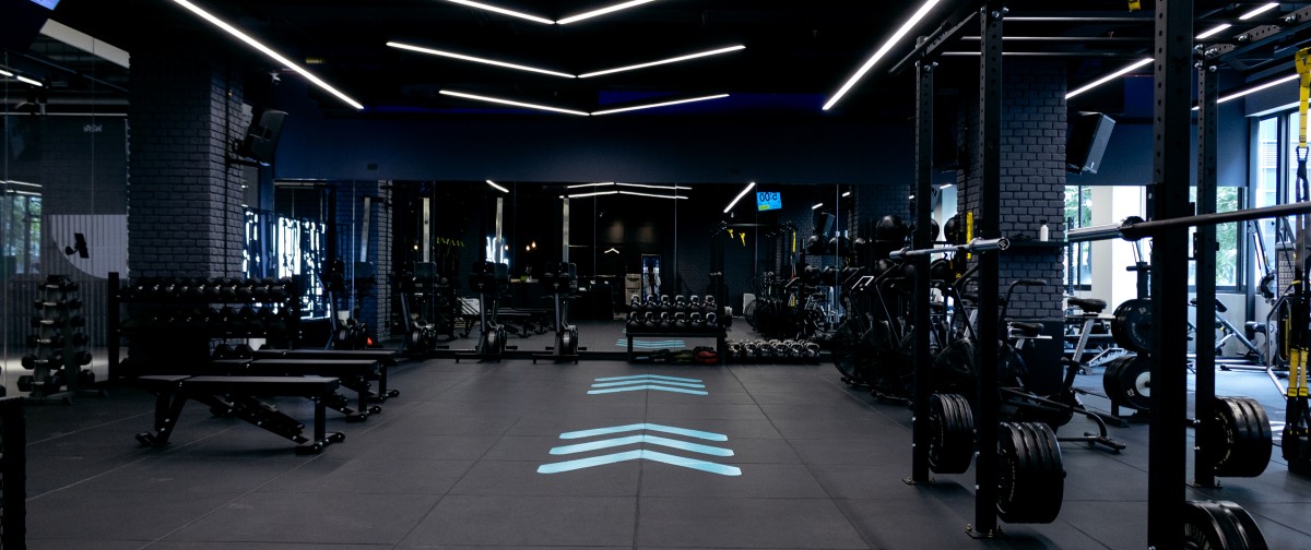 Personal Trainer Bangkok | Achieve Results at BASE